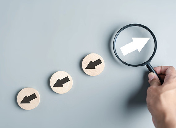 Display event - Courageous Changes: Leveraging experience to forge new ...